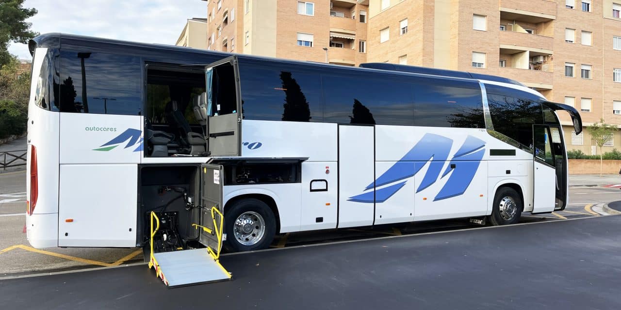Autocares en Barcelona. Autocares en Catalunya - Autocares Racero